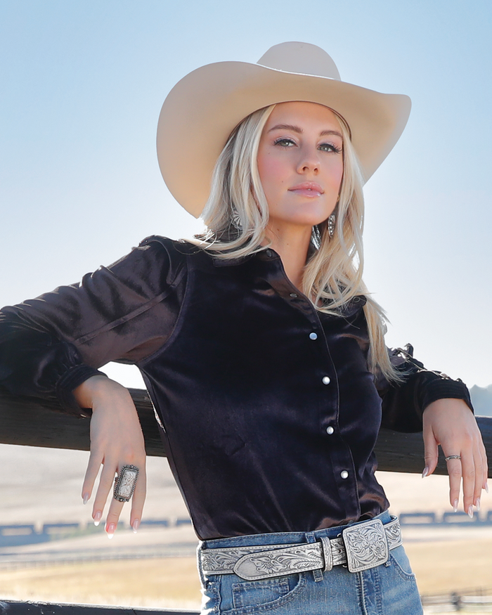 Women's Girlfriend Fit Snap Front Western Shirt